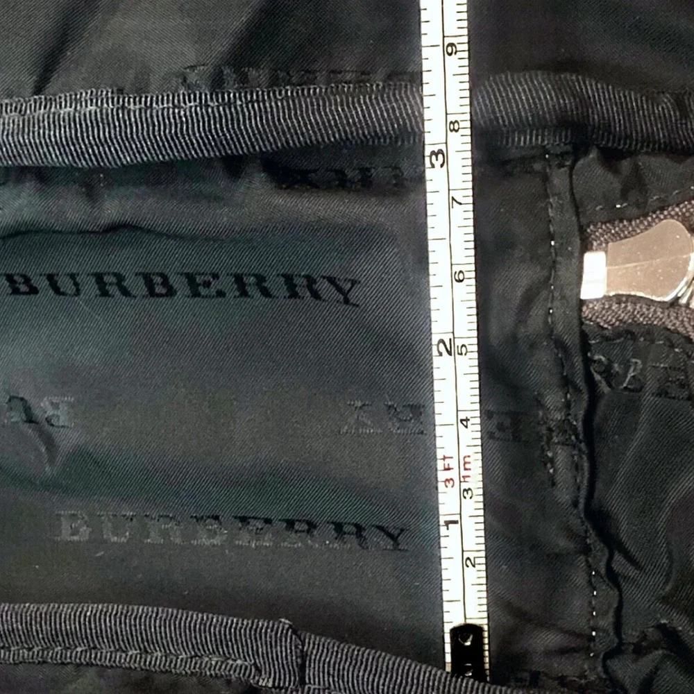 Burberry | Bags | Burberry Cream Red Haystack Plaid Toiletry Bag With ...